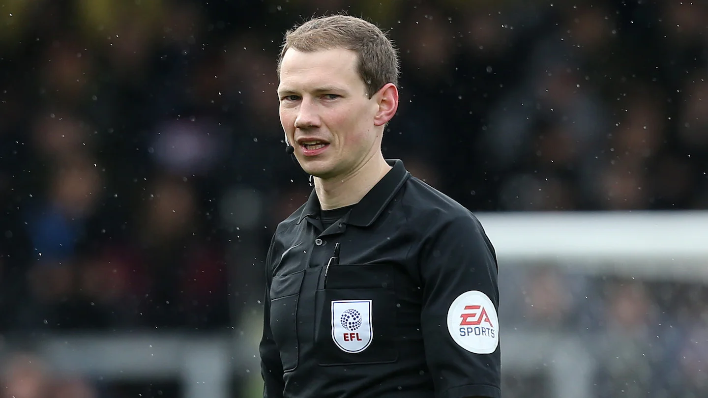 Peter Wright to referee Burton Albion away clash | Scunthorpe United FC